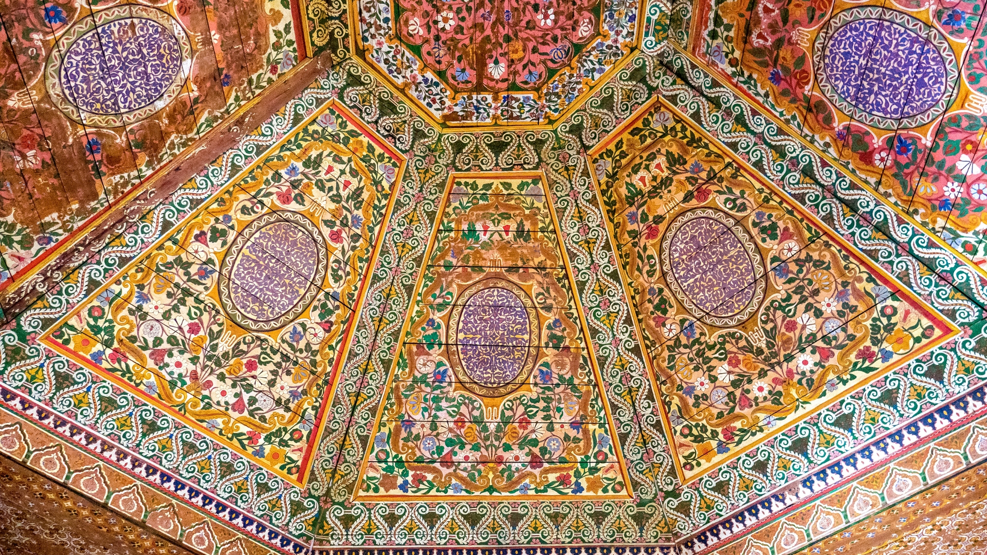 Islamic Geometric Designs - Islamic Education and Arts Center